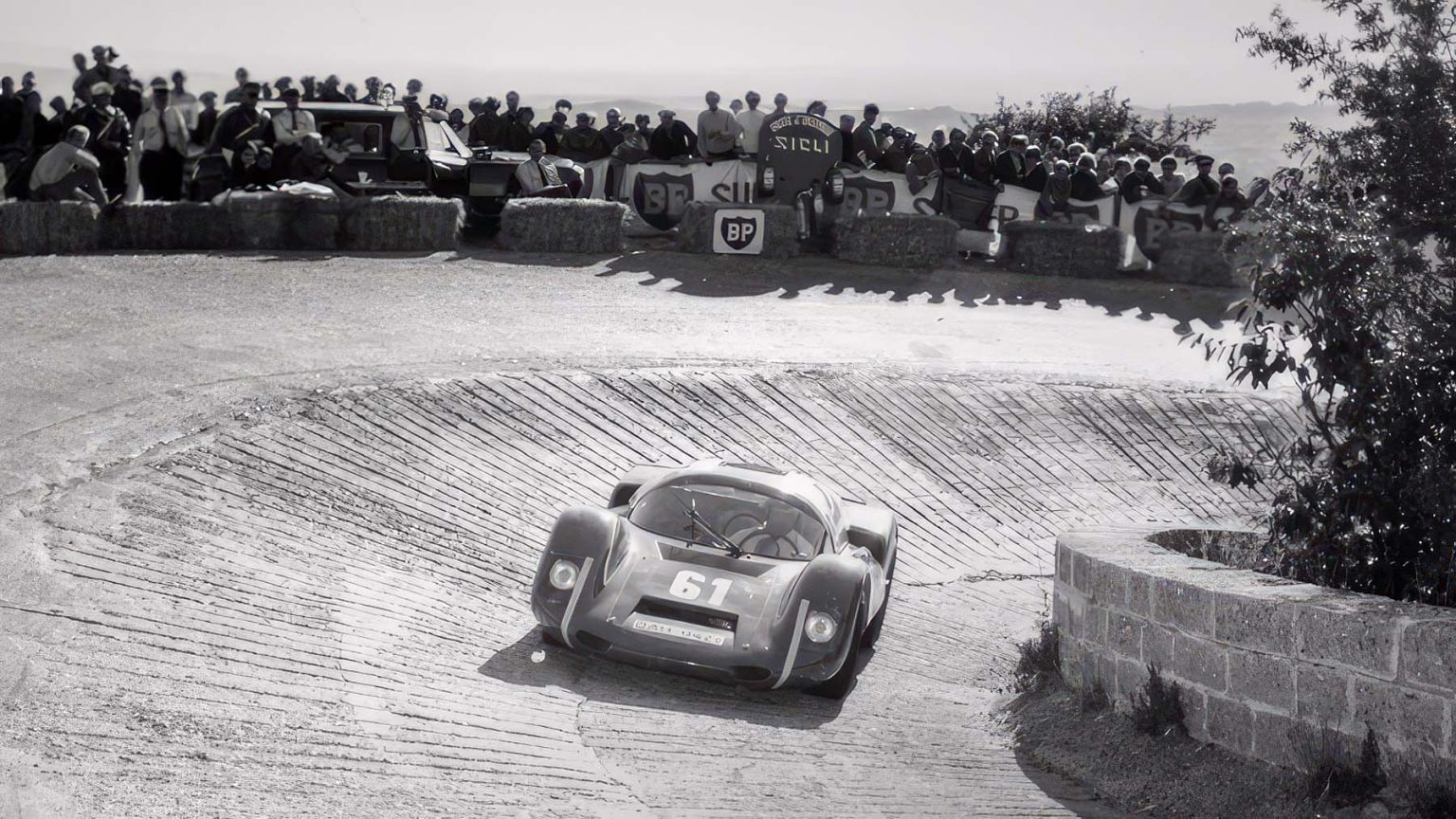 Lightweight missile: The Porsche 906