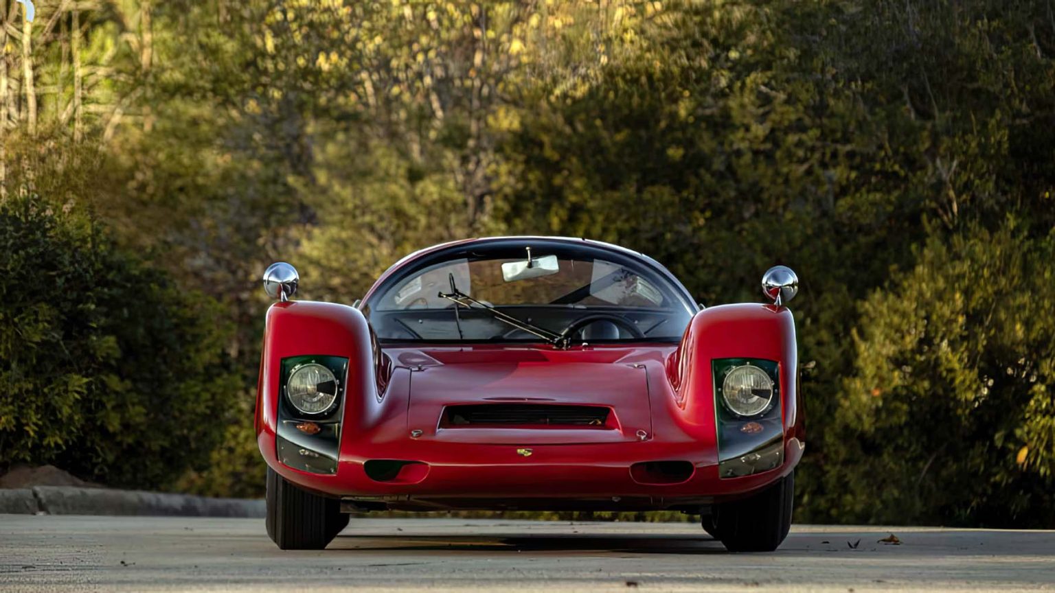 Lightweight missile: The Porsche 906