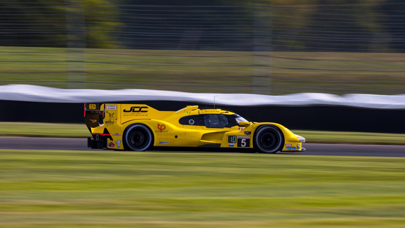 Porsche dominates IMSA at the Brickyard