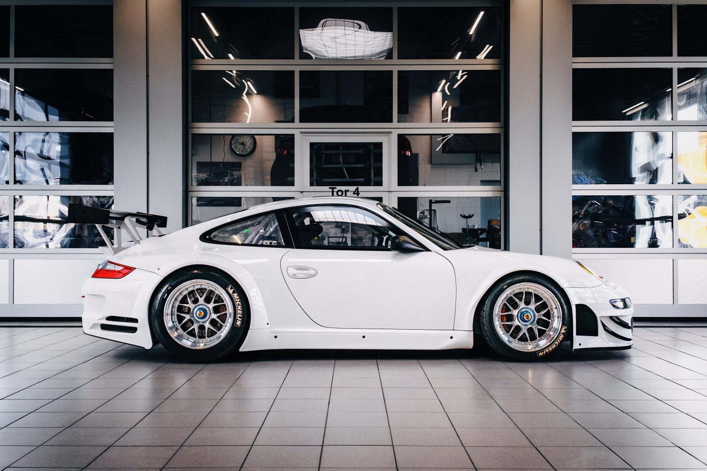 Porsche Of The Day: 2008 Porsche 911 GT3 RSR