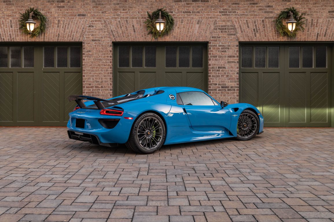 FOR SALE: Paint-To-Sample Mexico Blue 2015 Porsche 918 Spyder Heading ...