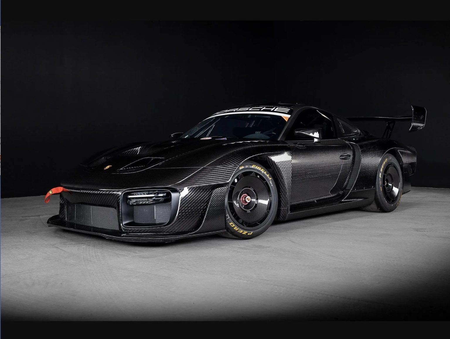 FOR SALE: Porsche 935 With Exposed Carbon-Fiber Bodywork