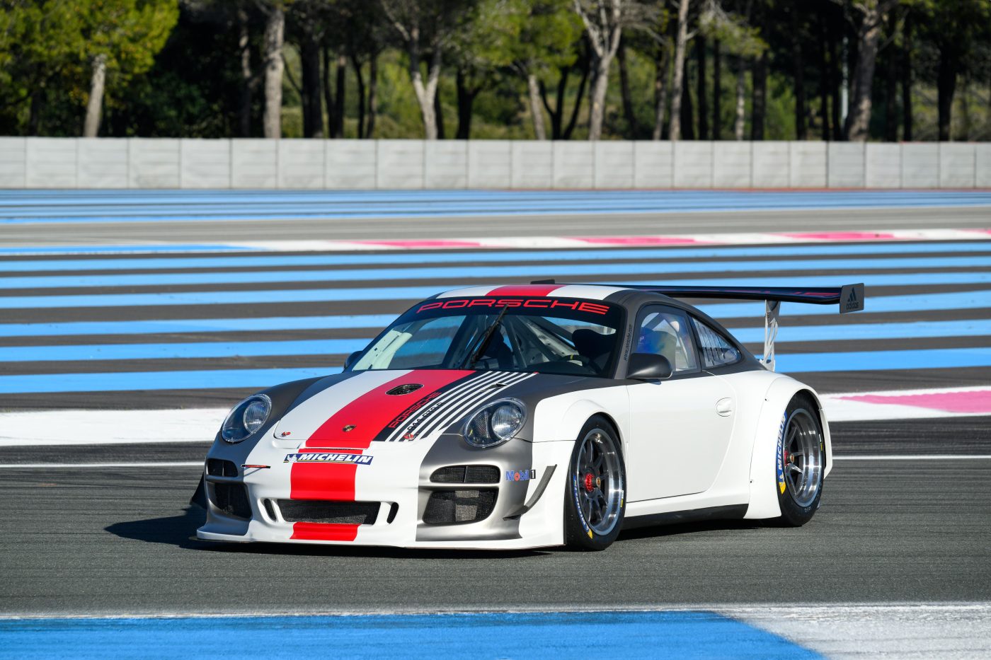 Porsche Of The Day: 2010 Porsche 911 GT3 R