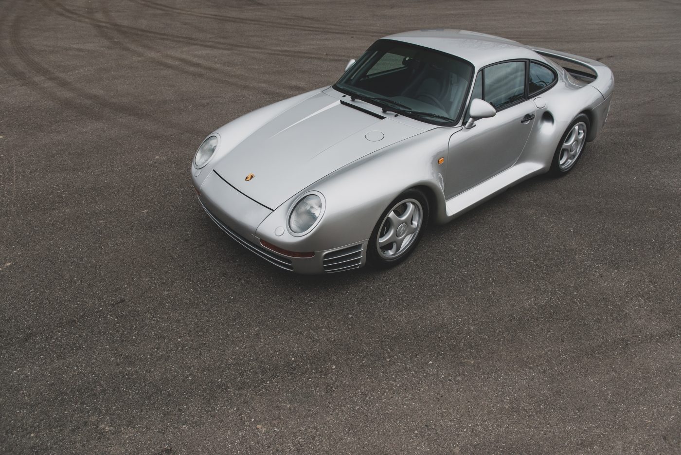 Porsche Of The Day: 1987 Porsche 959 Komfort
