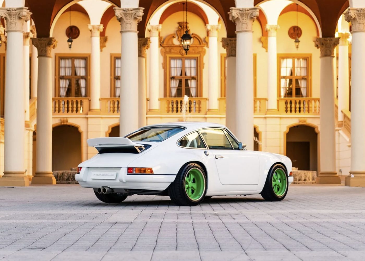 1991 Porsche 911 Reimagined by Singer