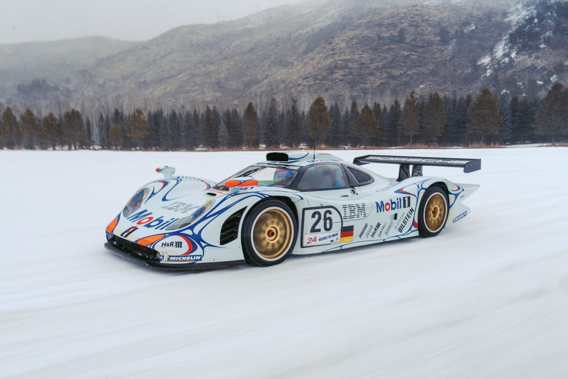 Porsche Supercars & Hypercars