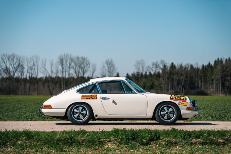 Porsche Of The Day: 1968 Porsche 911 T/R