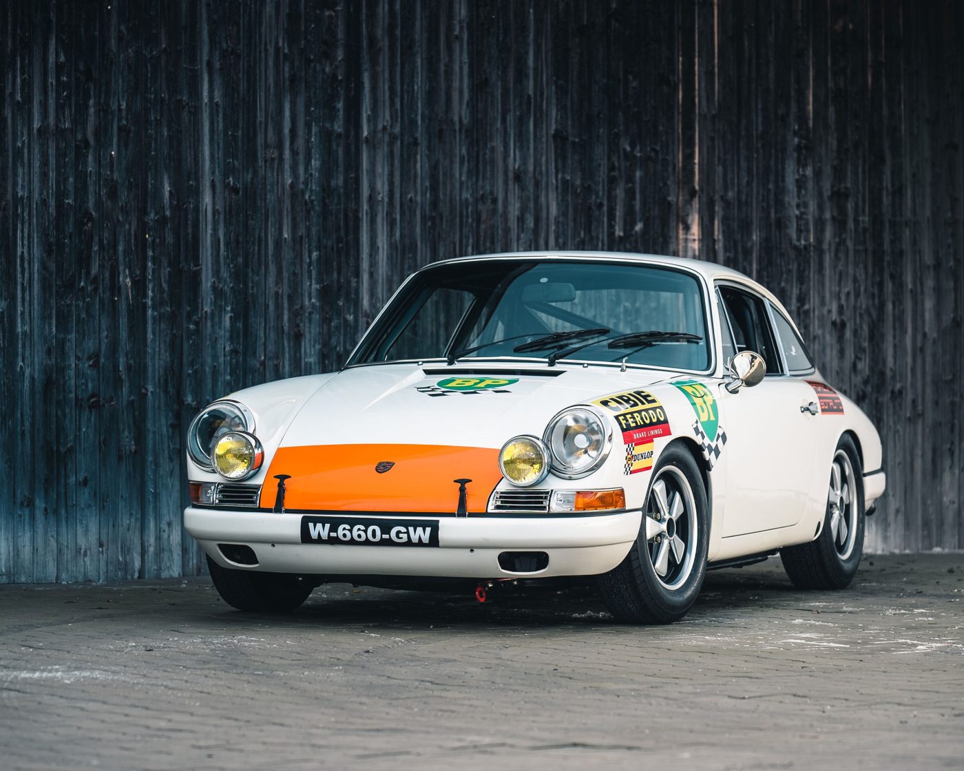 Porsche Of The Day: 1968 Porsche 911 T/R