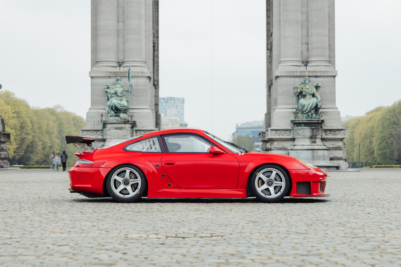 Porsche Of The Day: 2004 Porsche 911 (996) GT3 RSR