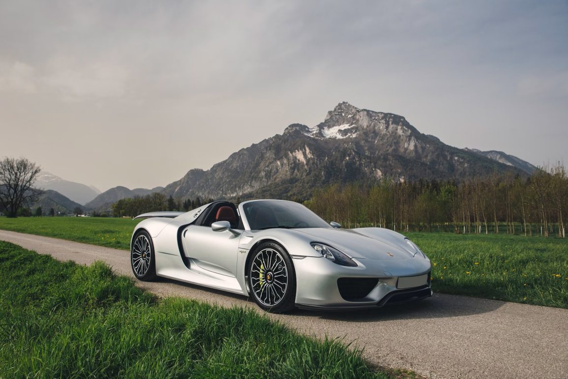 Porsche 918 - Ultimate Model Guide