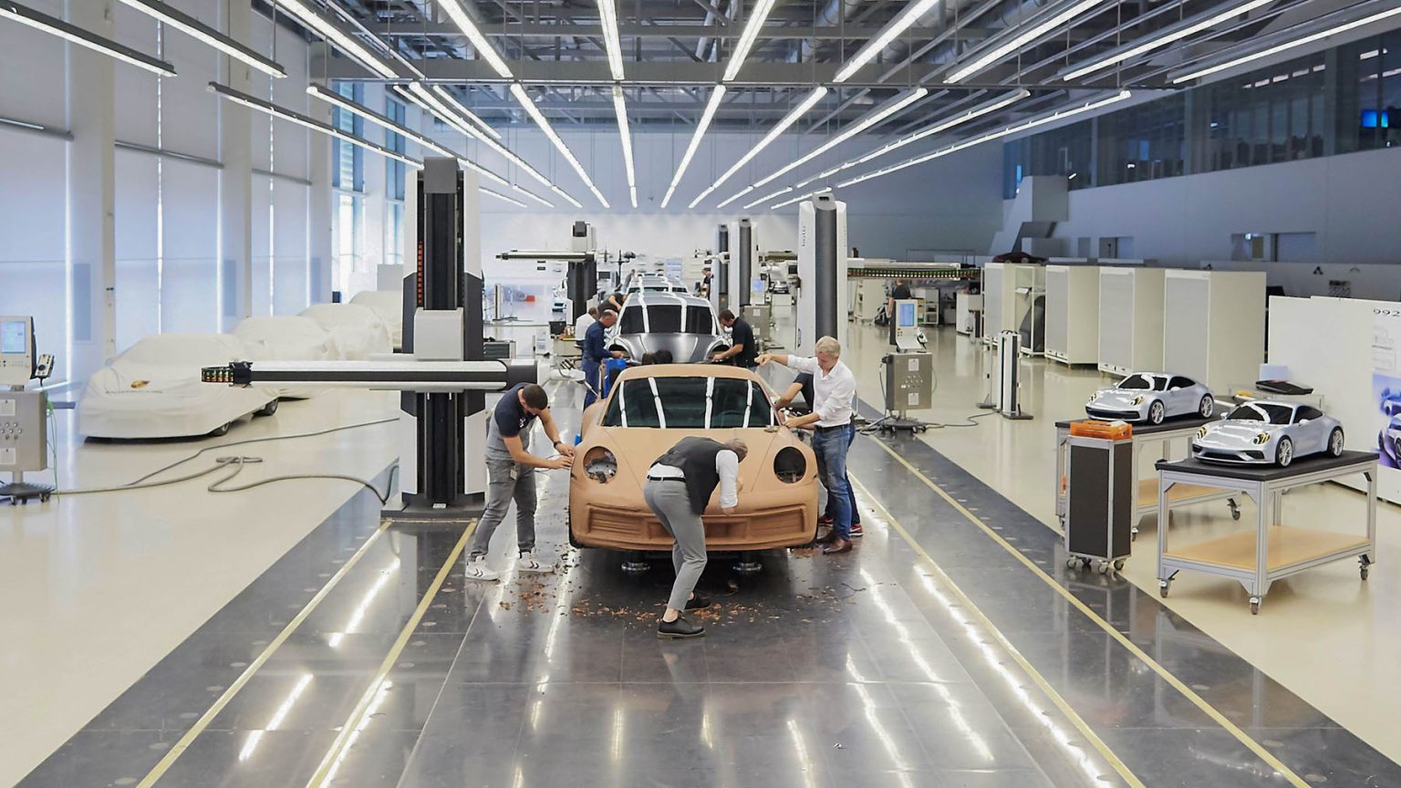 Hybrid design at Porsche Style
