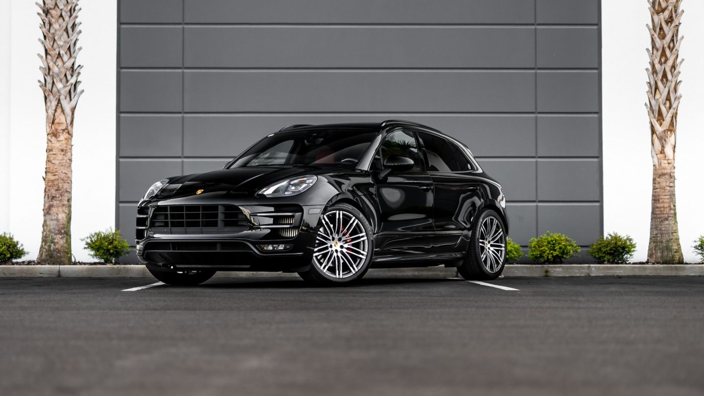 Build Feature: Twin Turbocharged Porsche Macan by Flat 6 Motorsports