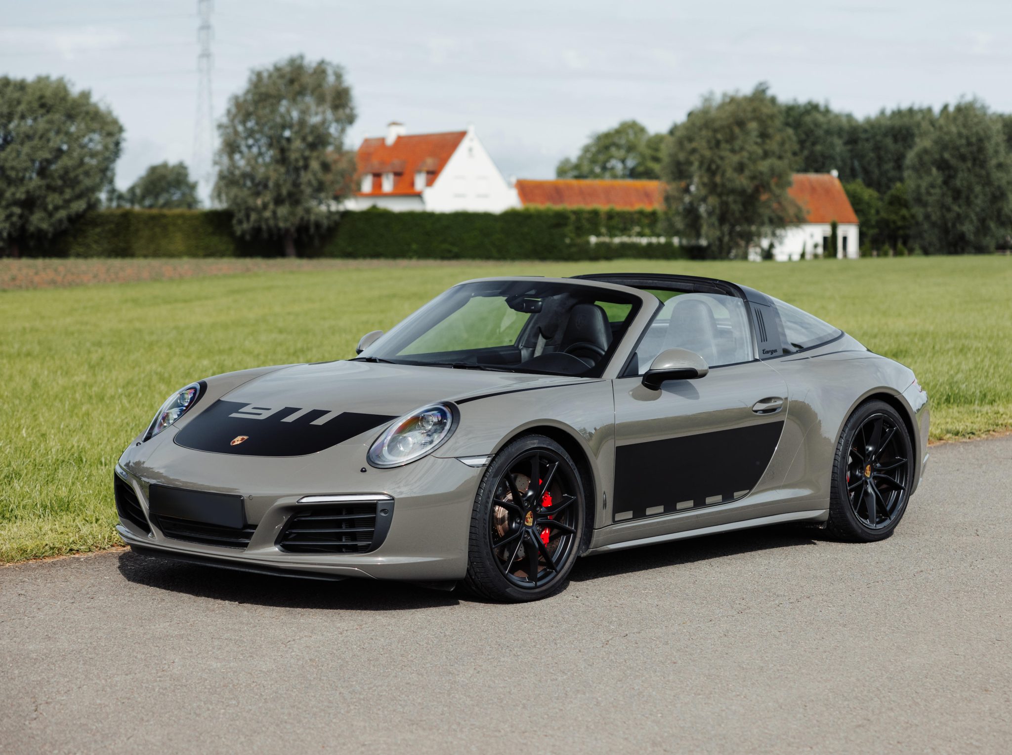 Porsche Of The Day: 2017 Porsche 911 Targa 4S Exclusive Alex Edition