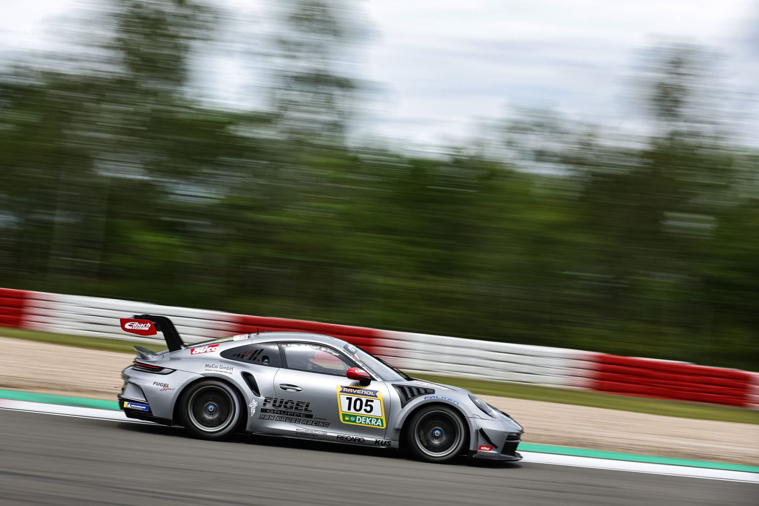 Porsche Endurance Trophy Nürburgring heats up