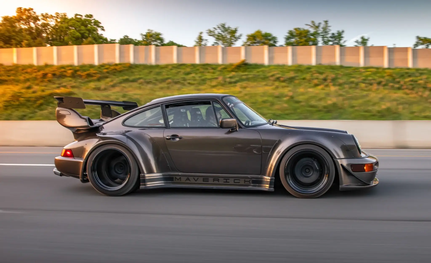 Porsche Of The Day: 1990 Porsche 911 Carrera 4 Coupe RWB