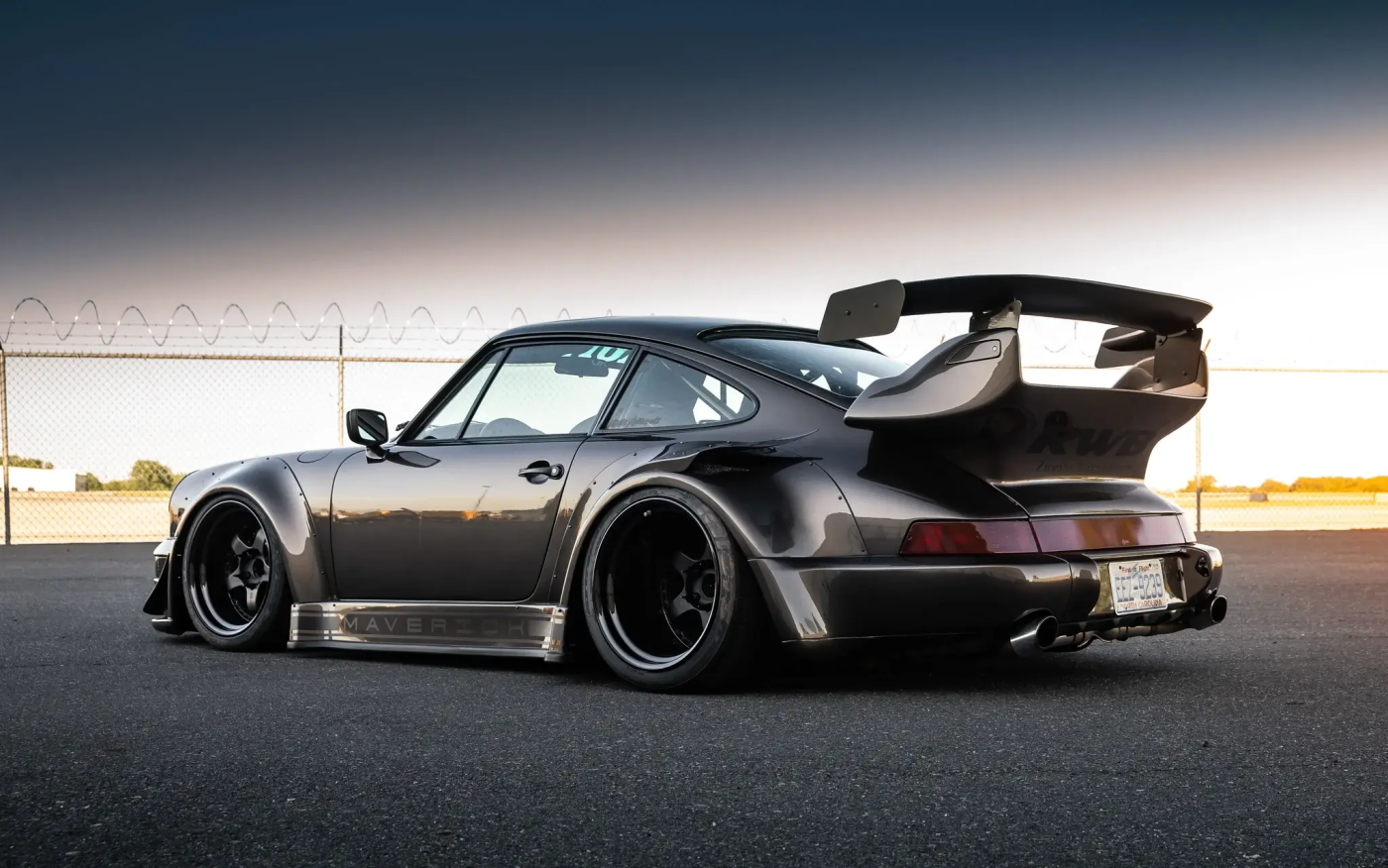 Porsche Of The Day: 1990 Porsche 911 Carrera 4 Coupe RWB