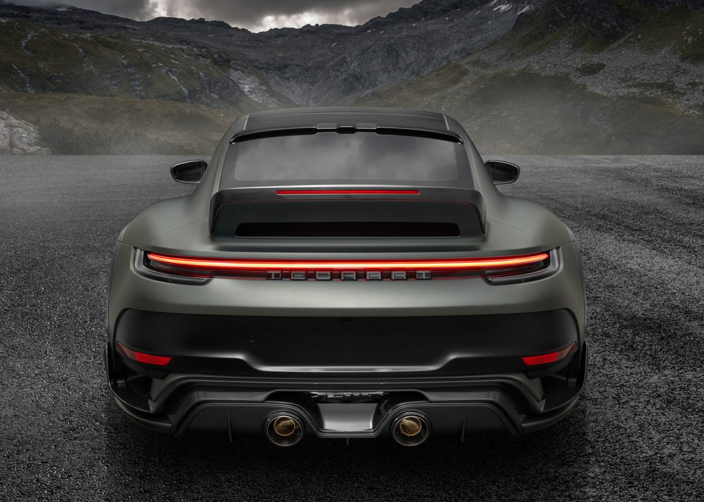 TECHART presents the MONOCHROME