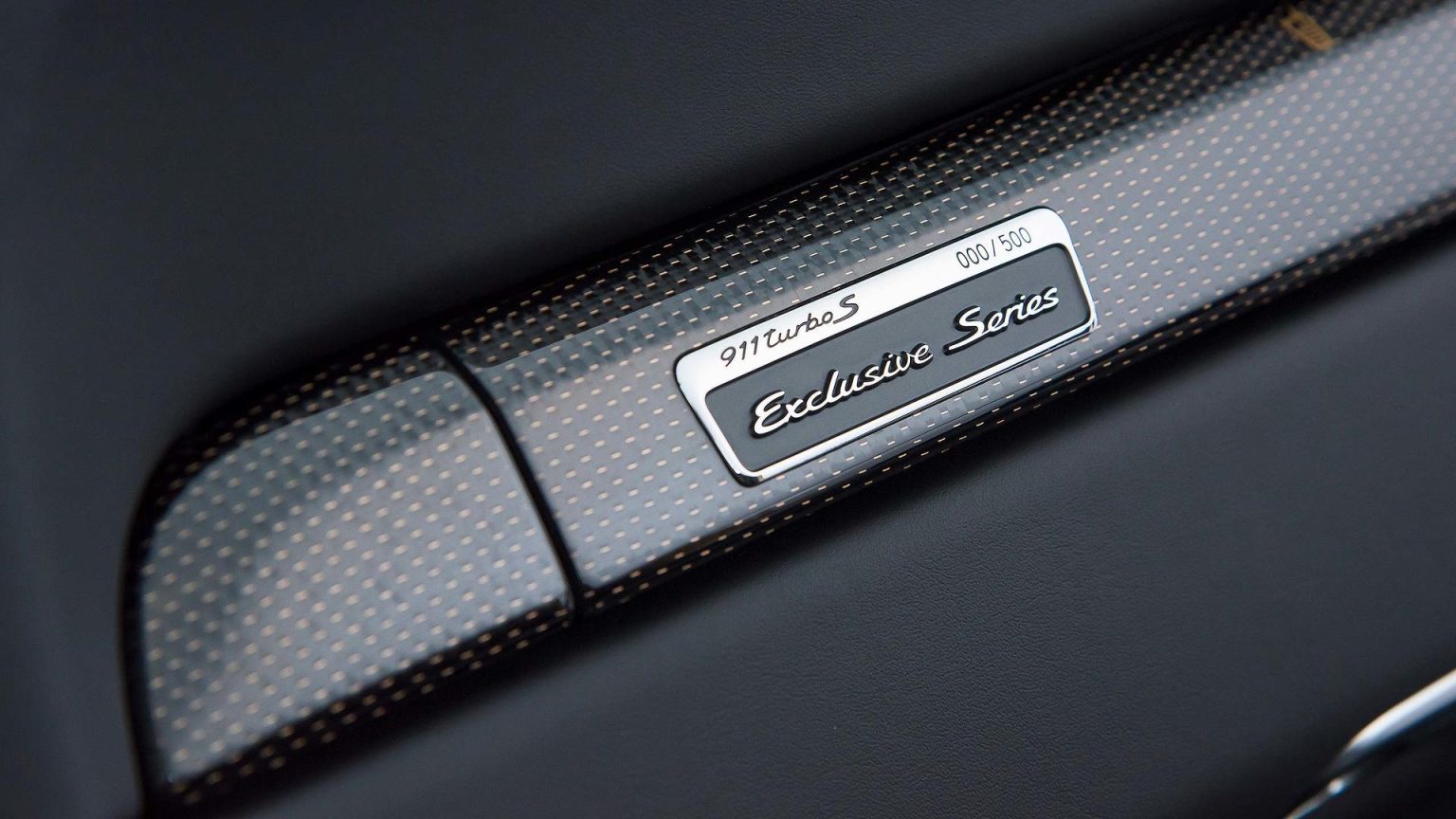 Taking Customization to New Highs with Porsche's Exclusive Manufaktur ...