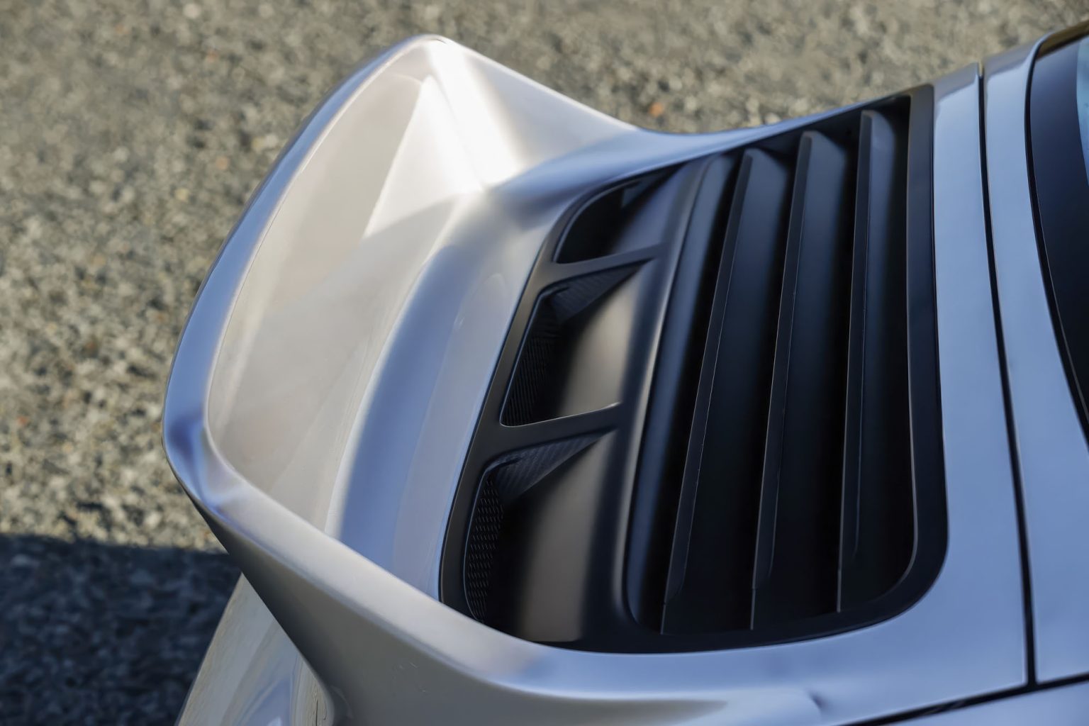 Singer "Dynamics and Lightweight Study" 911