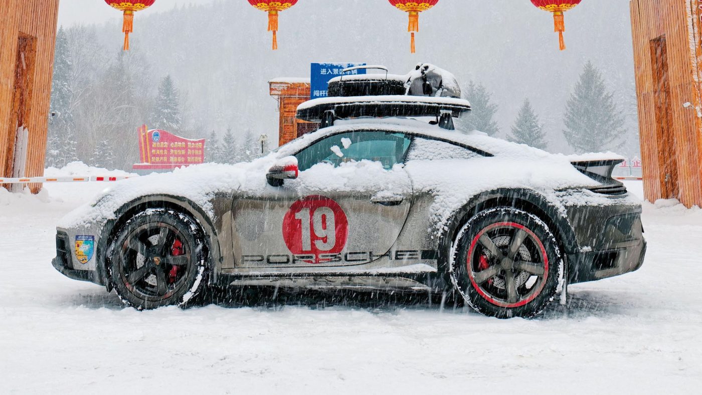 33,000 kilometers in a 911 Dakar