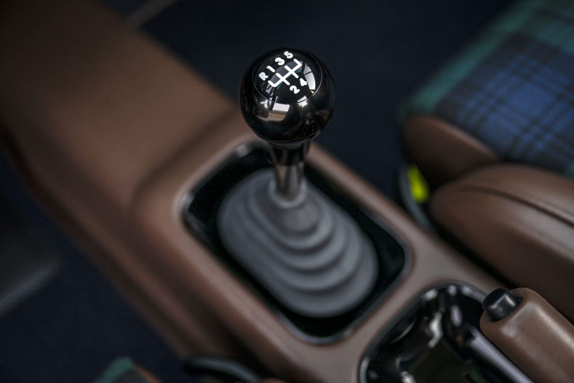 FOR SALE: 1990 Porsche 911 Reimagined by Singer - Classic Study