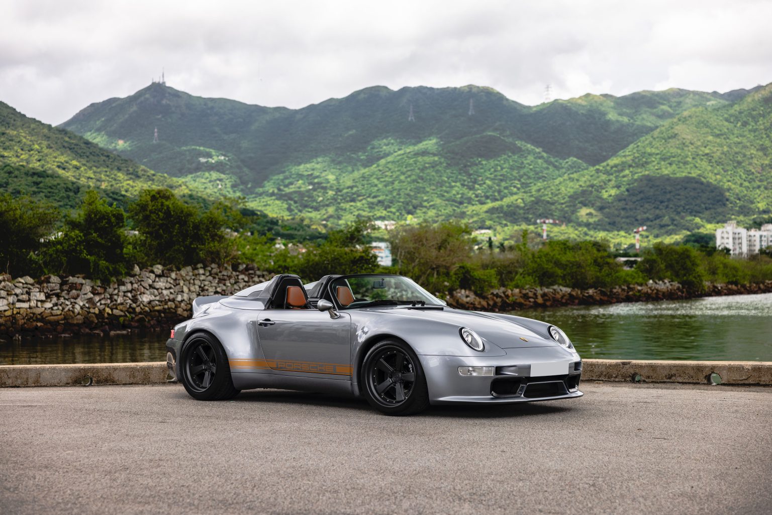FOR SALE: Rare RHD Gunther Werks 993 Speedster for Sale