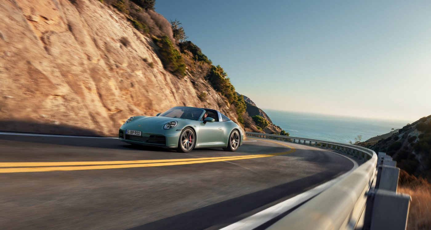 New all-wheel-drive 911 models announced
