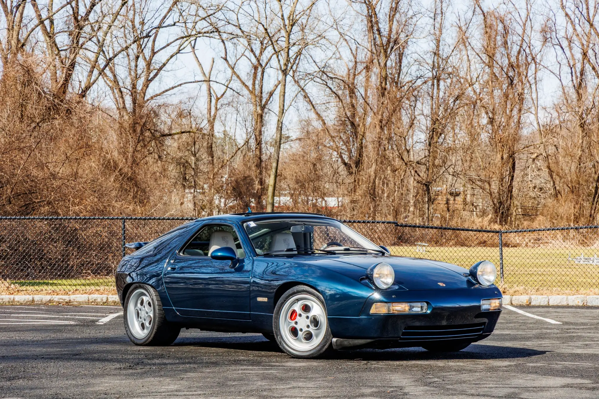 Amazon Green Metallic 1991 Porsche 928 GT RoW Supercharged - Stuttcars