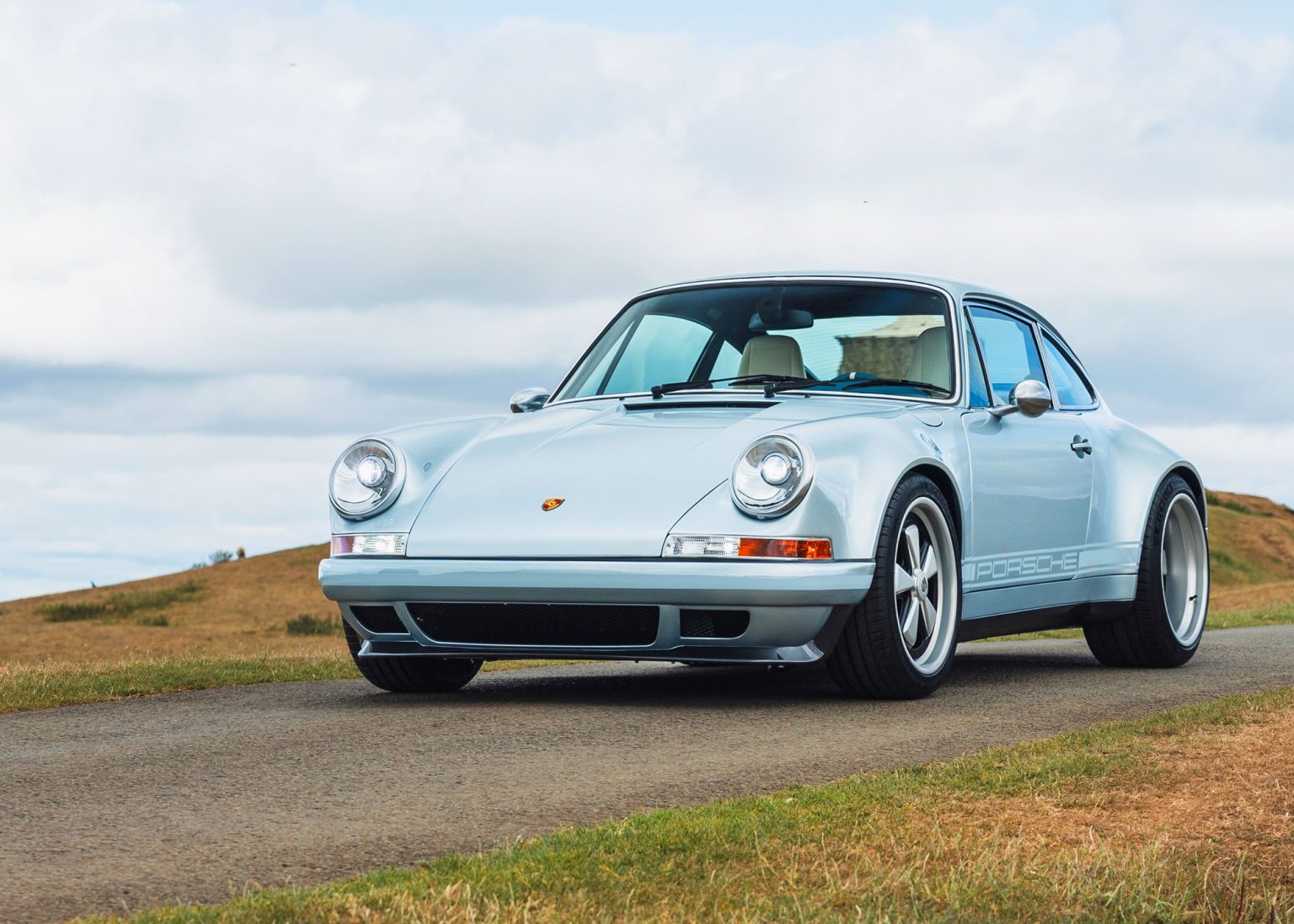 Theon Design's Awesome 911