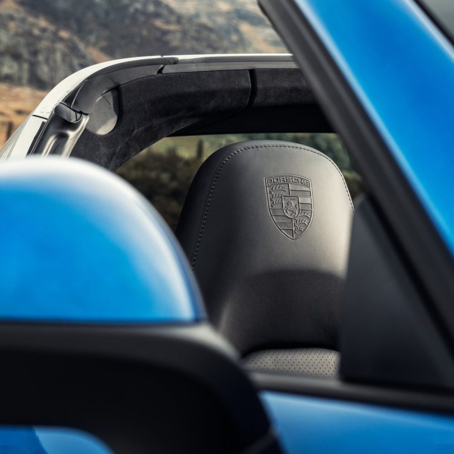 Porsche 911 Targa 4 (2016) - Pictures & Gallery