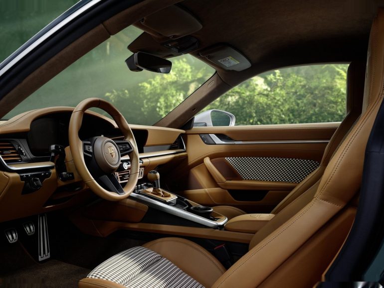 Porsche 911 GT3 Touring Ocelot (2025) - Pictures & Gallery