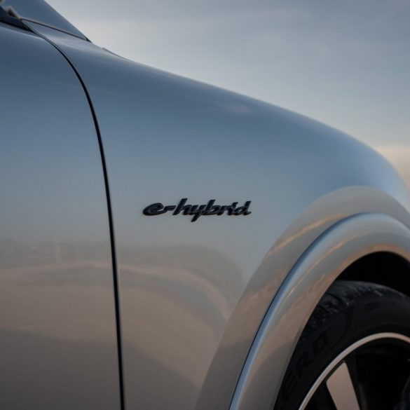 2024 Porsche Cayenne Turbo E-Hybrid Coupe - Pictures & Gallery