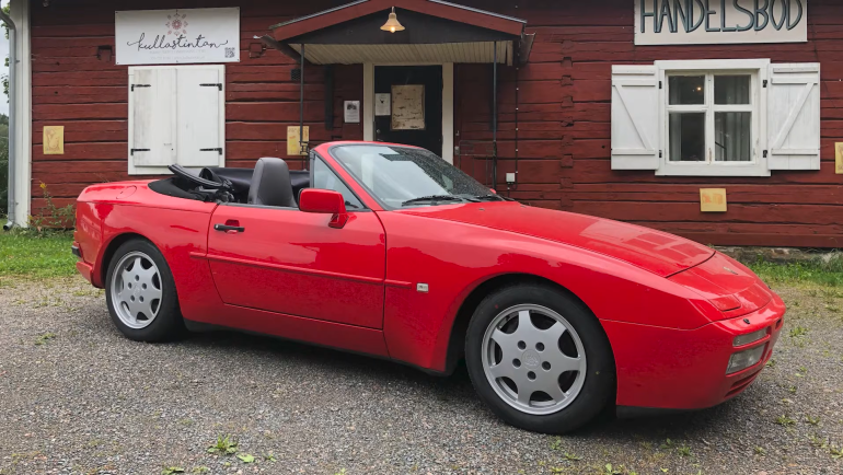 VIDEO: Petrolhead Classics Drives a Rare Porsche 944 Turbo Cabriolet