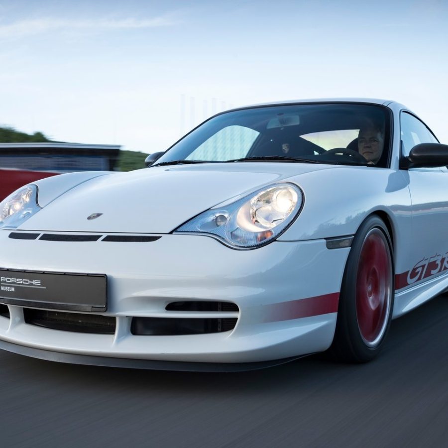 Porsche 911 GT3 RS (2004) - Pictures & Gallery