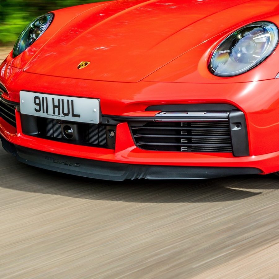 Porsche 911 Turbo S [UK] (2021) - Pictures & Gallery