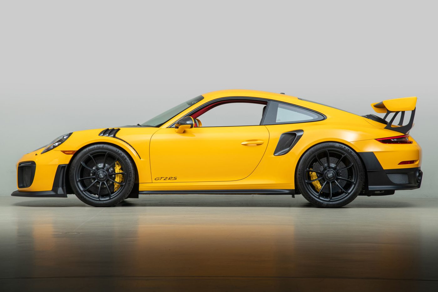Marketplace: 2018 Porsche 911 GT2 RS