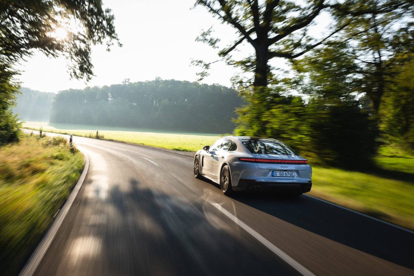 Current Porsche Porsche Panamera Turbo S E-Hybrid: The Fastest Panamera ...