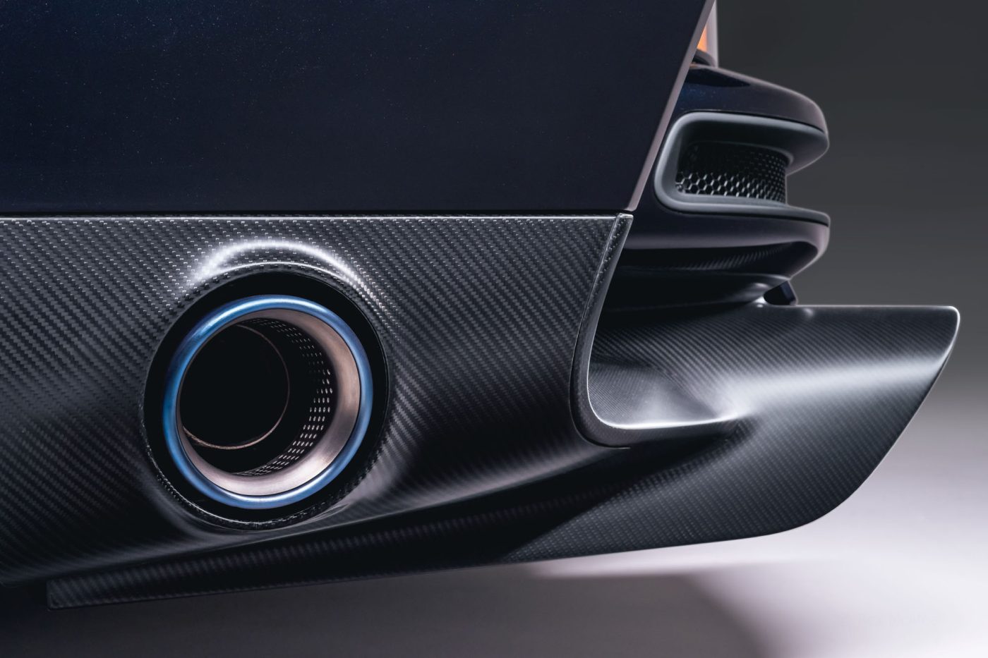 Singer Presents the “Sorcerer”